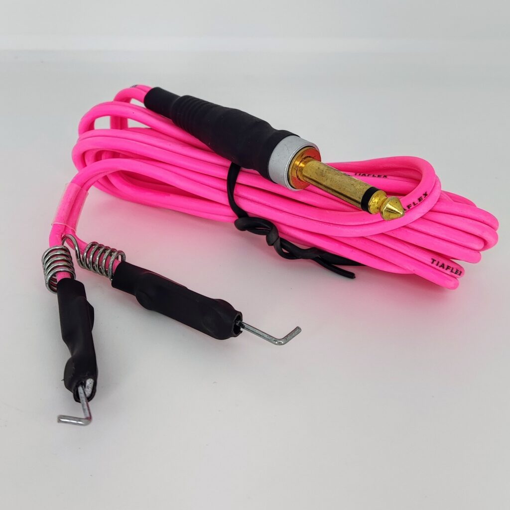 Cable Clip Cord | Ficha dorada - Halcon Supplies